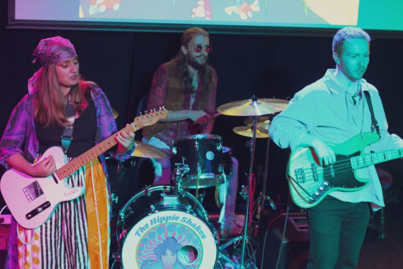 'The Hippie Shakes' come to Edinburgh Fringe Festival - North West End UK