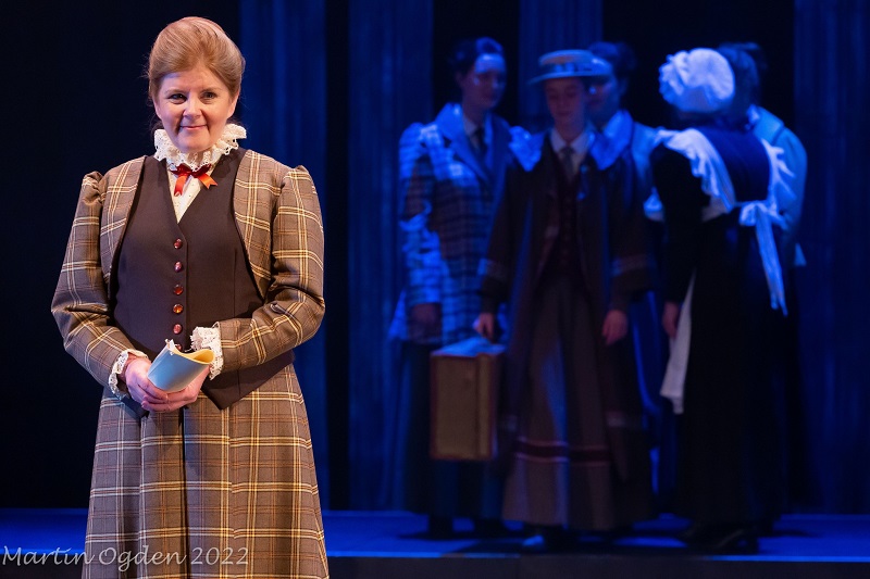 Blue Stockings - Altrincham Garrick Playhouse - North West End UK
