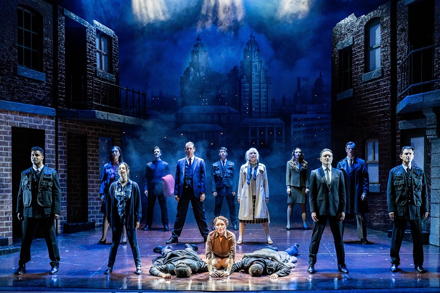 Blood Brothers – Hull New Theatre - North West End UK