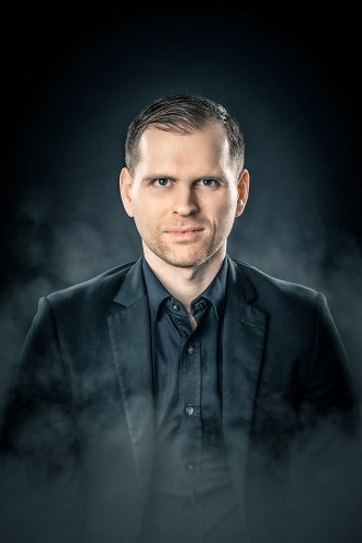 Nick Everritt: The Quiet Man – Aces & Eights - North West End UK