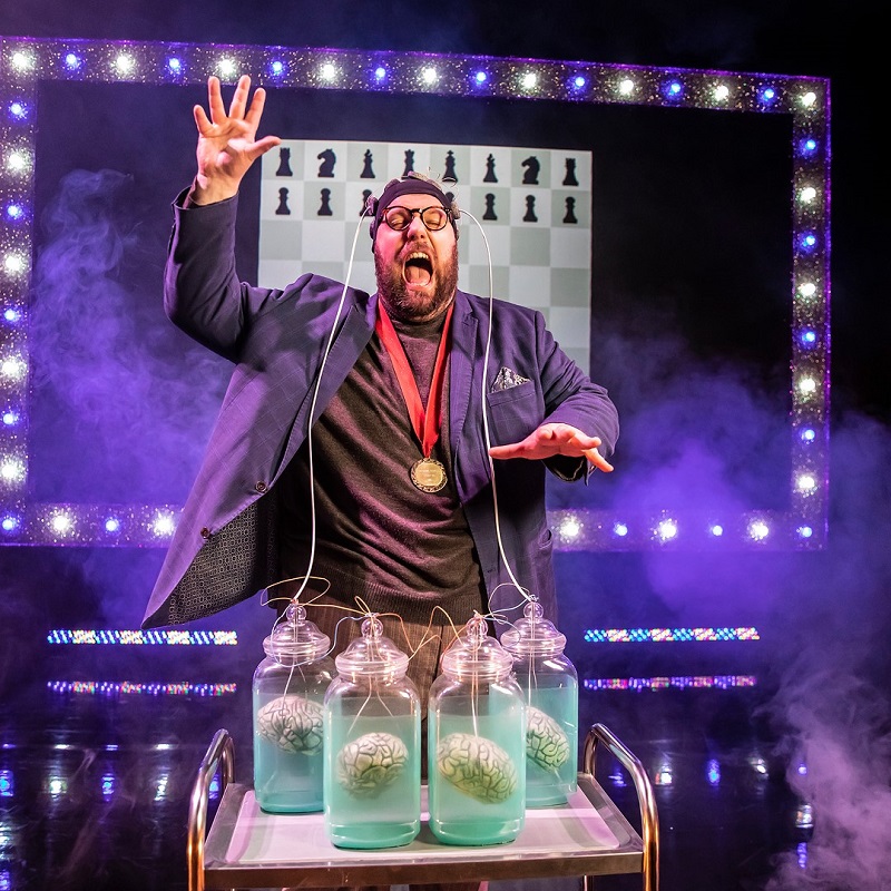 Mind Mangler – Hull New Theatre - North West End UK