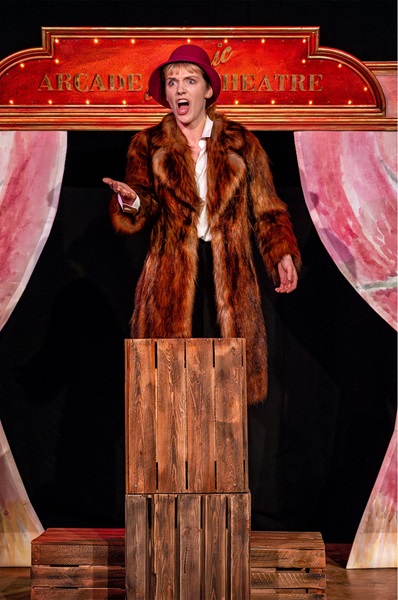 Lindsay Rodden talks about her new play Jennie Lee for Mikron Theatre ...