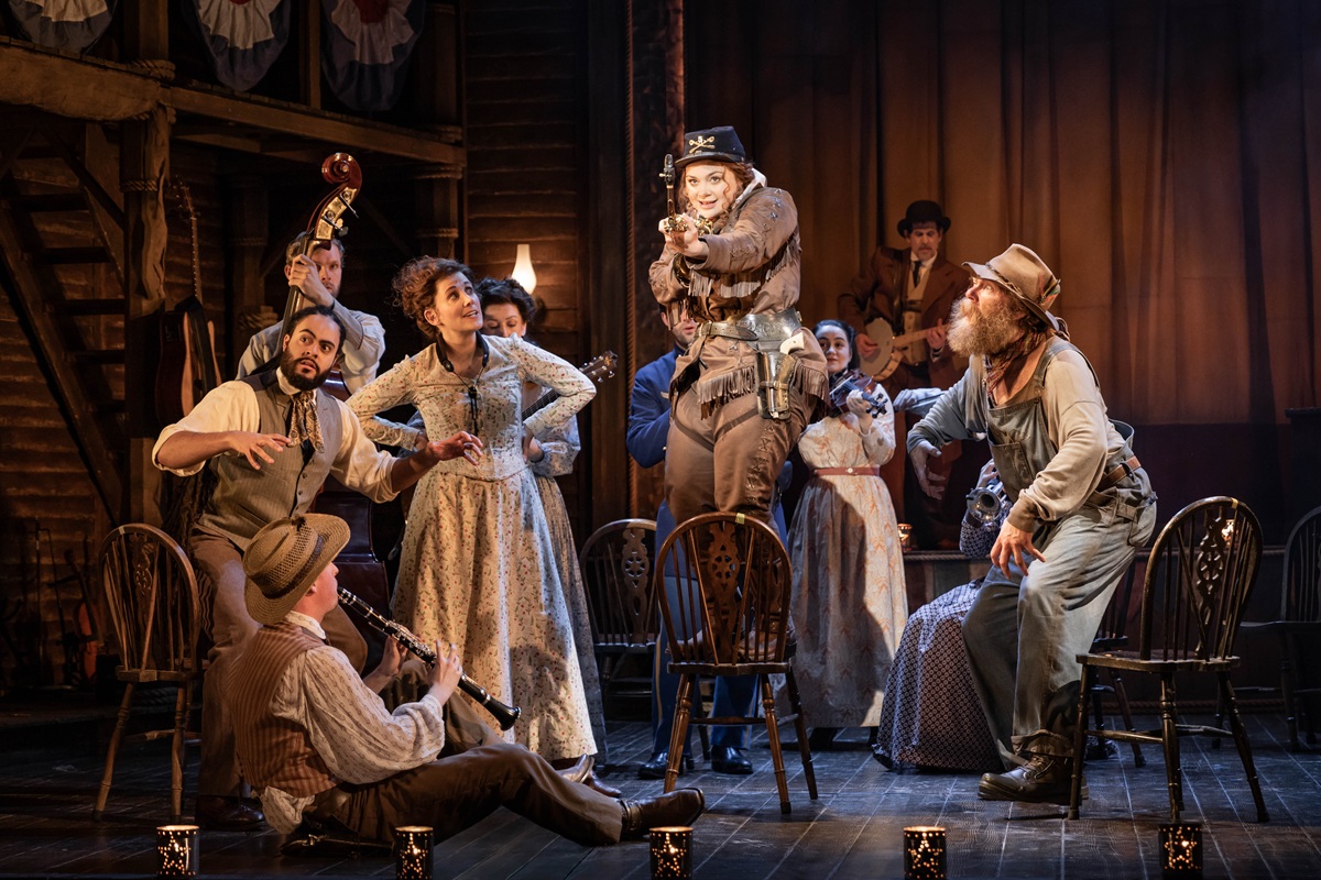Calamity Jane - Hull New Theatre - North West End UK