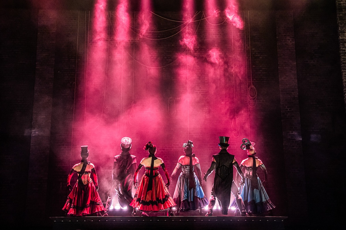 Moulin Rouge The Musical - Edinburgh Playhouse - North West End UK