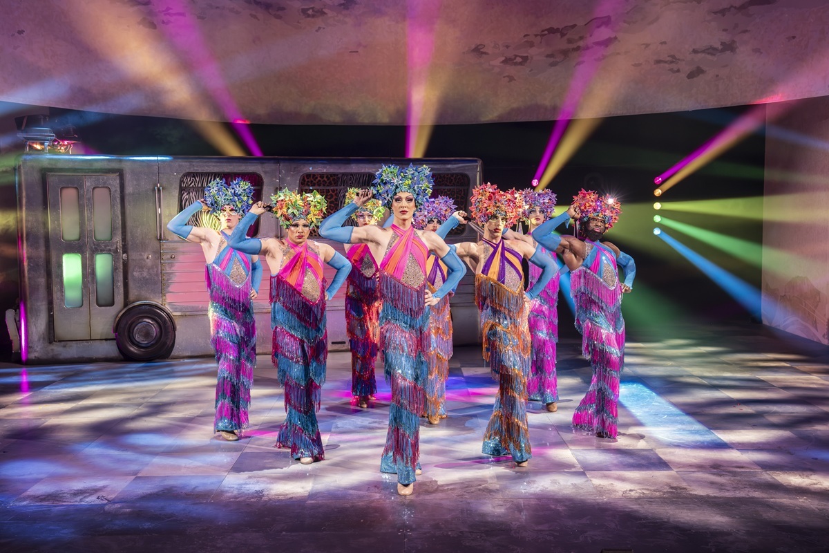 Priscilla Queen of the Desert - The Musical – Sheffield Lyceum - North ...